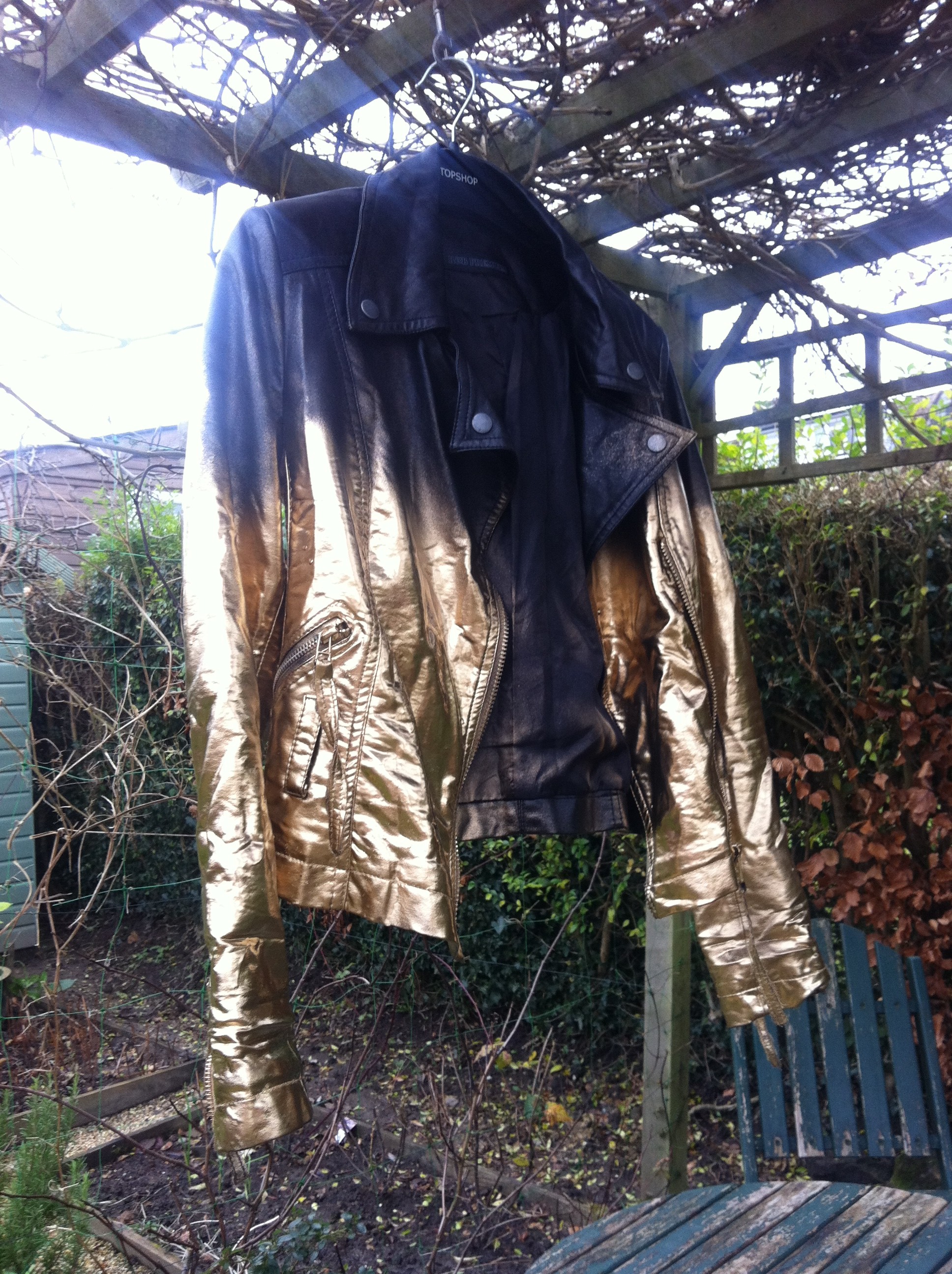 DIY Project #1: Gold and black leather jacket | ameliaflorencesimmons